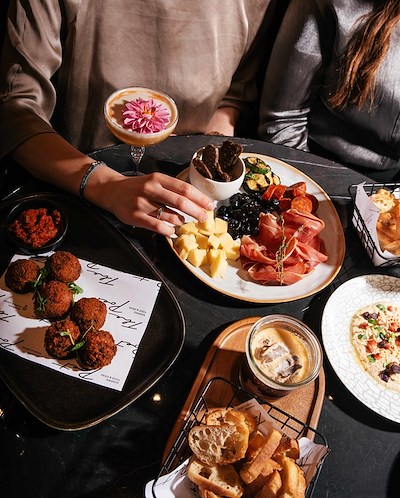 The Poet Brussels - Les Menus